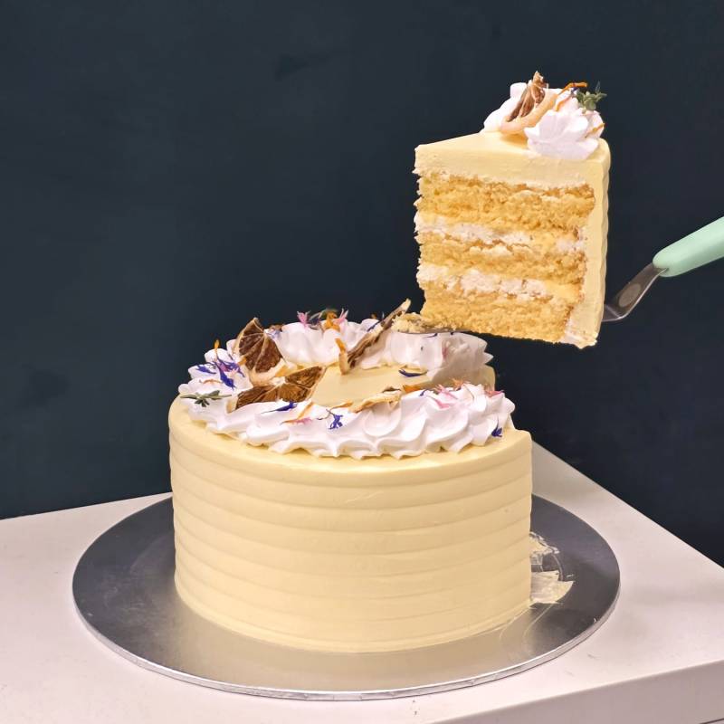 Delightful Honey Yuzu Cake in Singapore | Lele Bakery