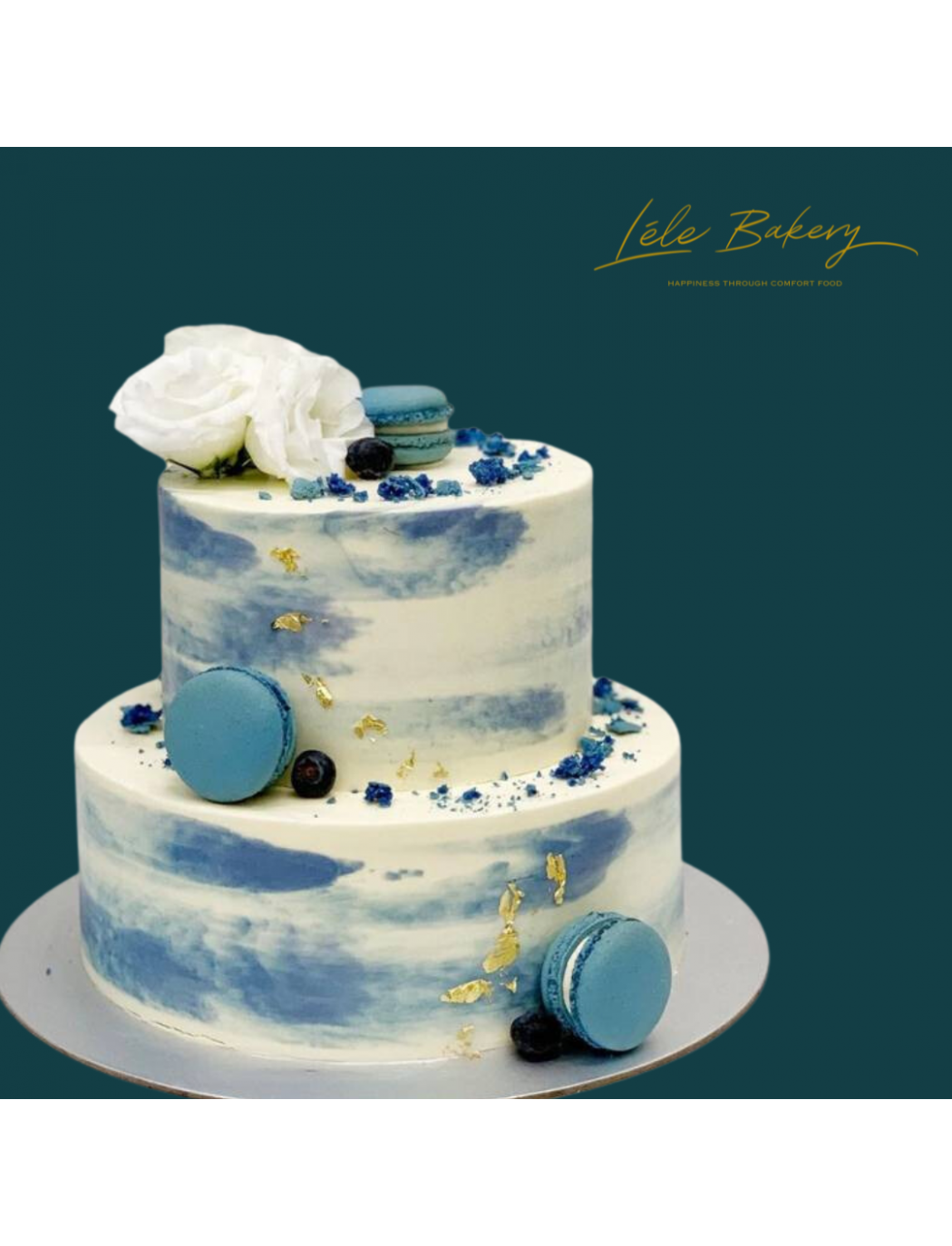 Elegant Blue and White Floral Cakes for Special Occasions | Lele Bakery