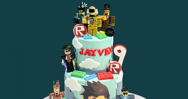 Roblox Character Cake Singapore - Fun & Custom Gaming-Themed Cakes